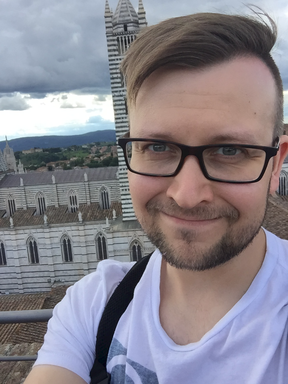 Timo Tuovinen OYS-ervan väliaikaiseksi piiriylilääkäriksi - Lääkärilehti